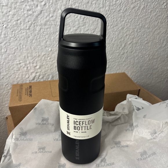 Stanley | Other | Stanley Iceflow Bottle With Cap And Carry Lid | Poshmark
